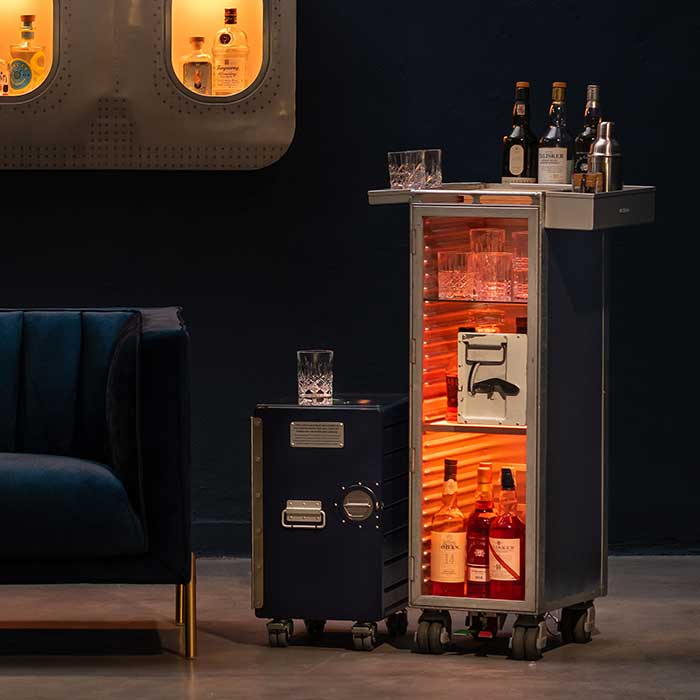 The Airline Trolley Manufactory | VanDeBord